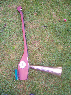 Strung Up: The One String Phono Fiddle