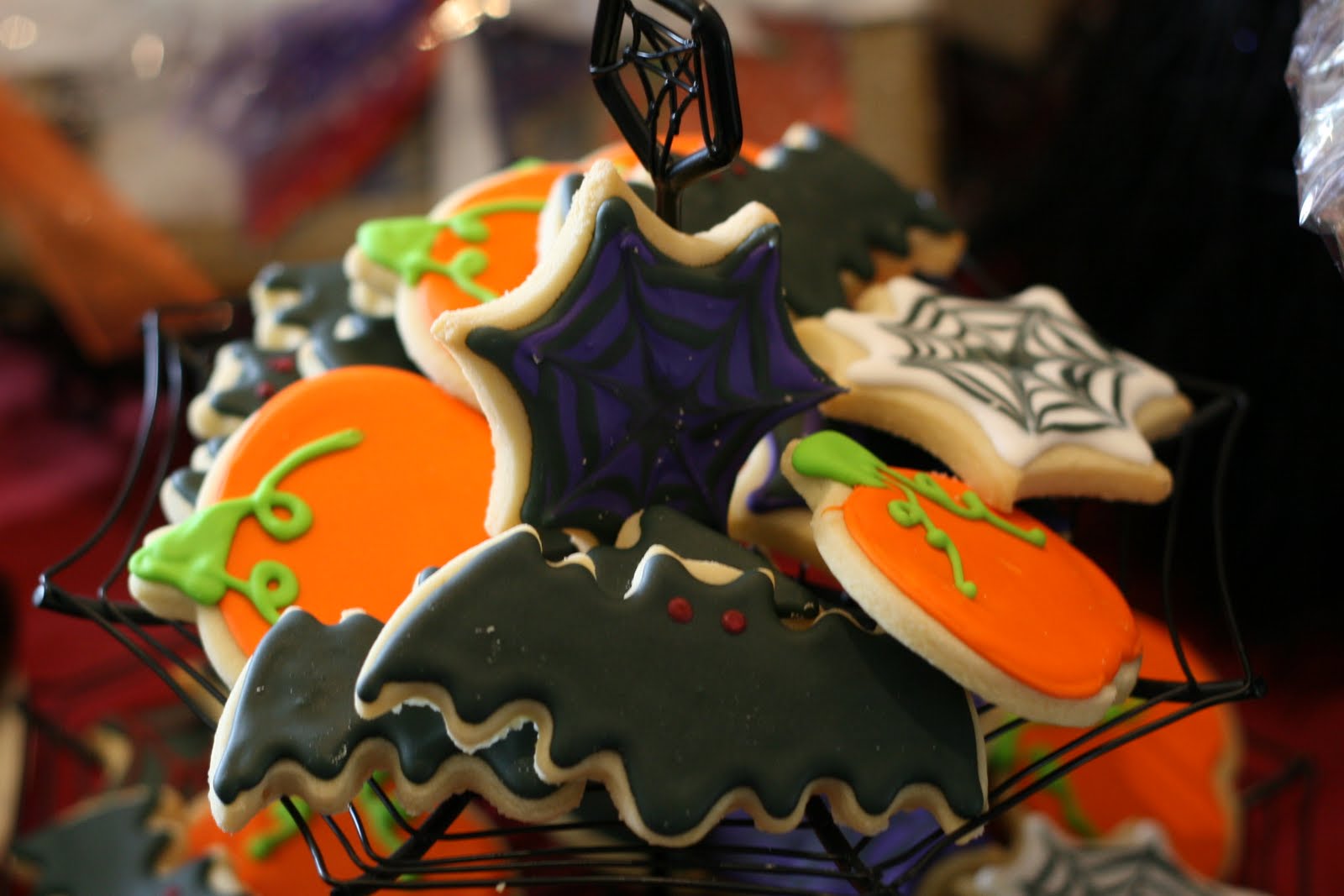 The Solvang Bakery & Gingerbread Company: Halloween Cookies and Houses