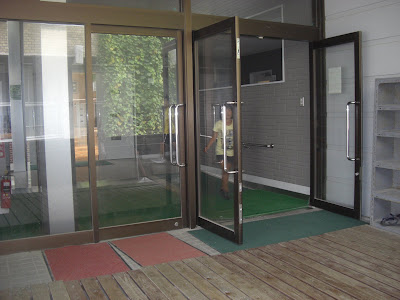 Elementary School in Japan: Let's Go Inside