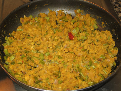 Tamil Veg Cooking: Cluster Beans curry - Kothavarangai usili
