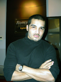 Romy Rafael Sukses Hipnotis 12 Ribu Orang | Foto gambar video artis ...