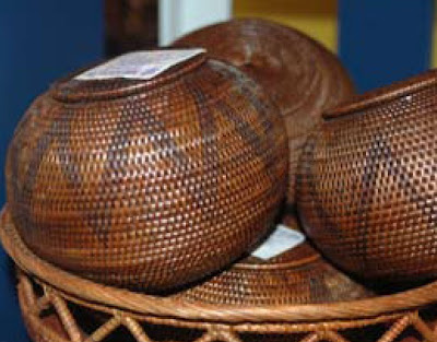 Indonesia Handicraft Blog: Woven Handicrafts from Lombok Island