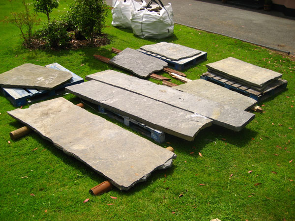 Stone Art Blog: Stone seats, the building process.