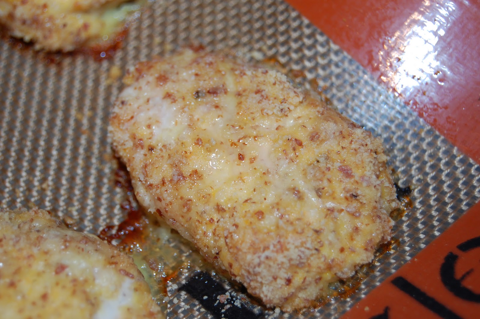 Scratch.Love: Parmesan & Almond Coated Chicken Nuggets