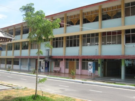 The Leader of Smka Maahad Muar.