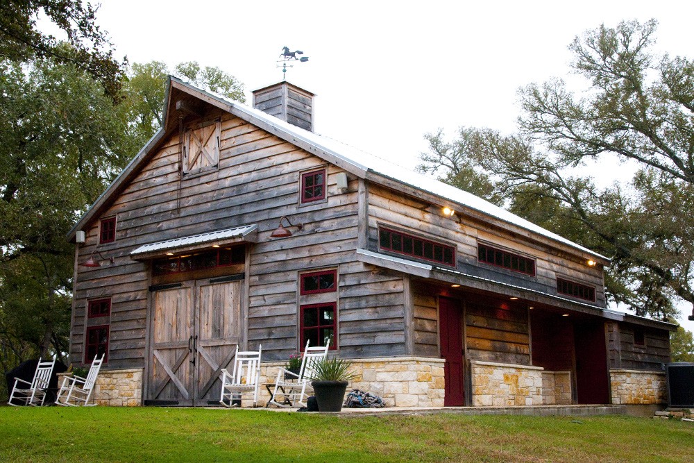 Barn Conversion Photos: Exterior Pictures
