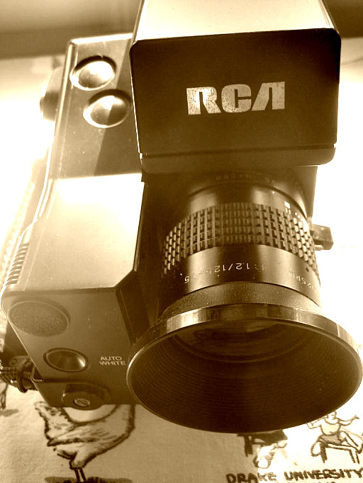 Heather Lucille: garage sale score: vintage analog cameras