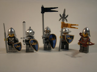 Toy A Day: #338 of 365 Lego 852271 Castle Knights Battle Pack