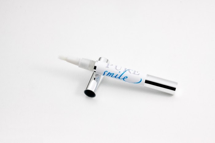 No Strips Required! {Pure Smile Teeth Whitening Pen review} | Beauty Parler