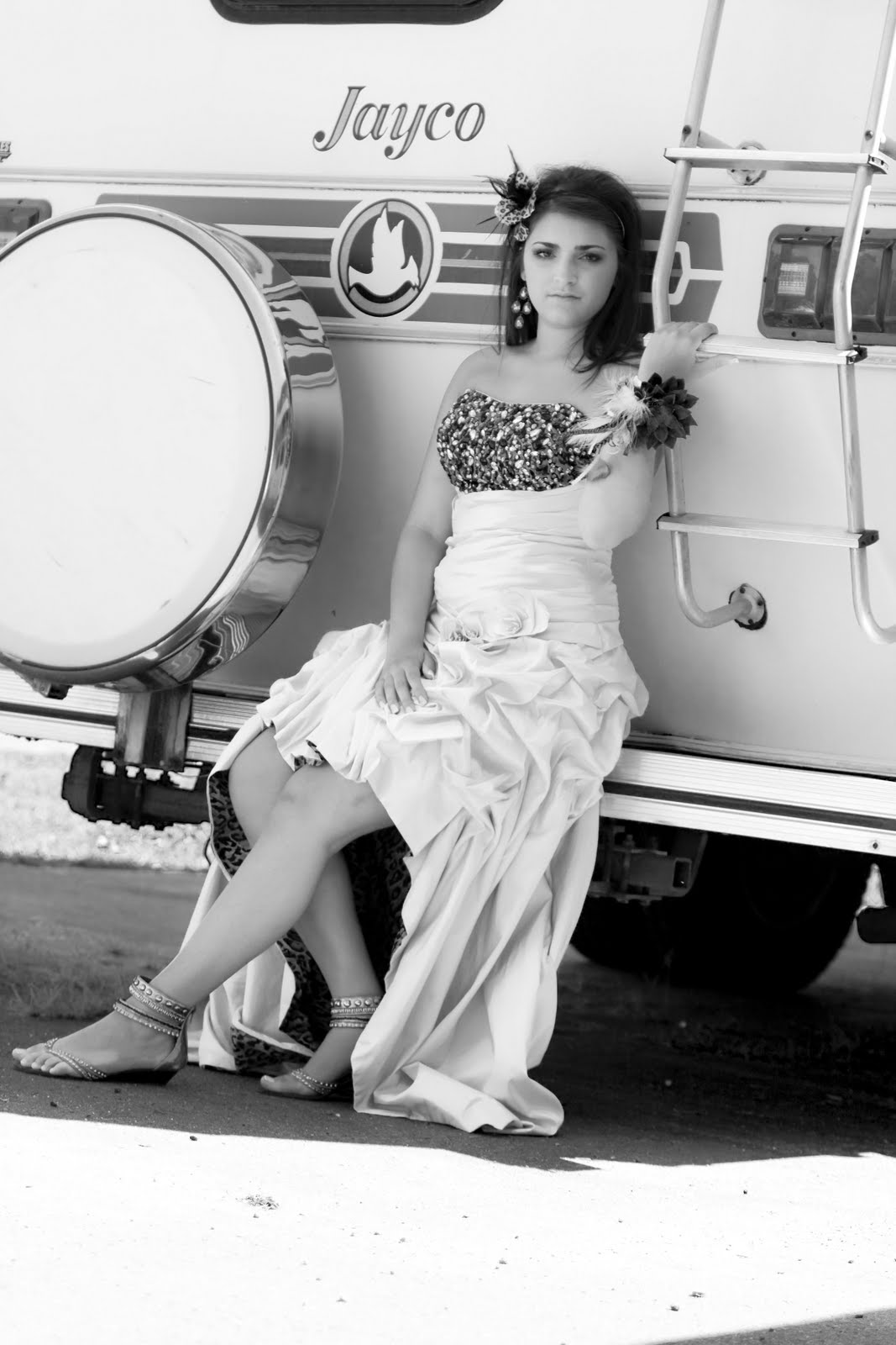 Photography...simply a matter of light!: Trash the Prom Dress...