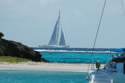 Żeglując Zobaczyć Świat: Mirabella V - z serii super jachtów