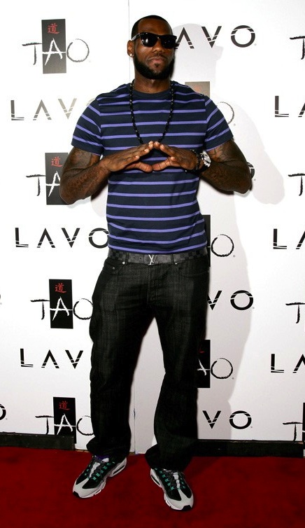 RETRO-2-SEE: LeBron James in Louis Vuitton Damier Belt & Air Max 95's