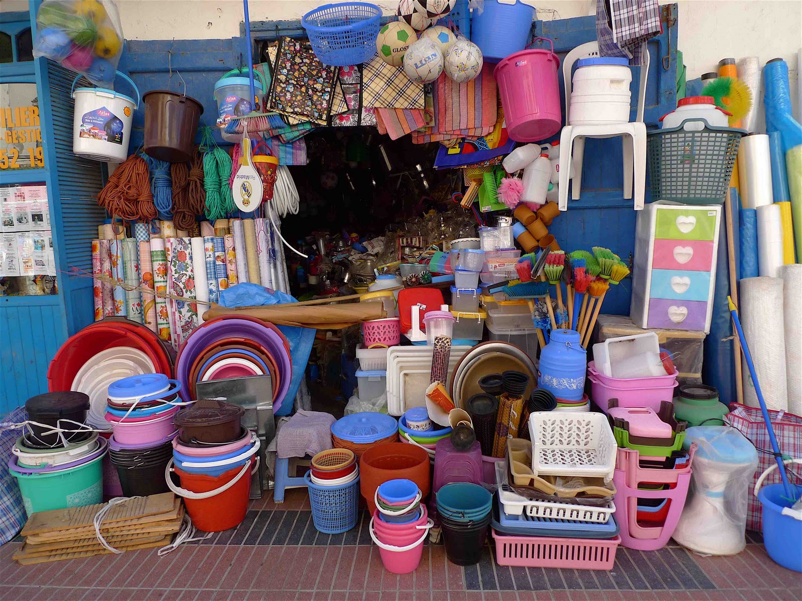 Jeffrey Bale's World of Gardens: The Colors of Morocco