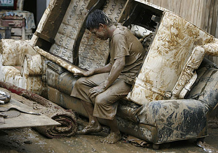 Reyjr.com: Ondoy: Remembering the tragedy