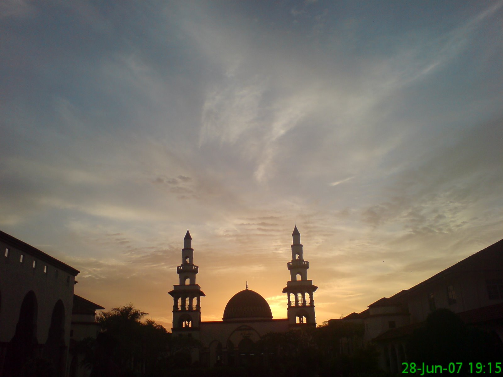 fansite - KUIS- Selangor International Islamic University College