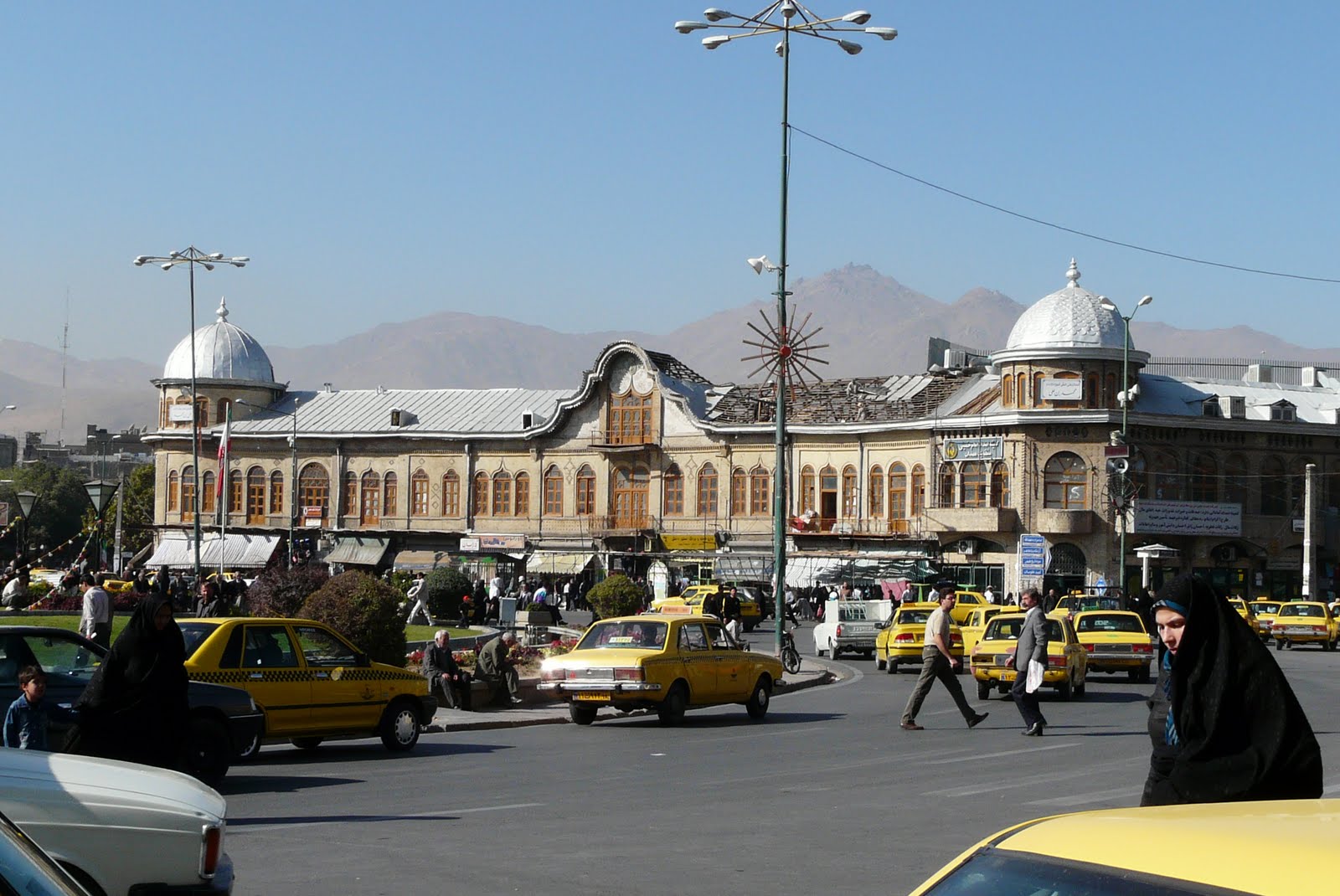 The flying carpet diary: Hamedan