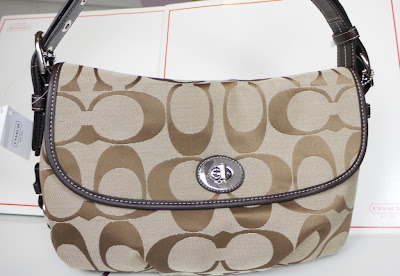 Coach Signature Flap Shoulder bag #15171