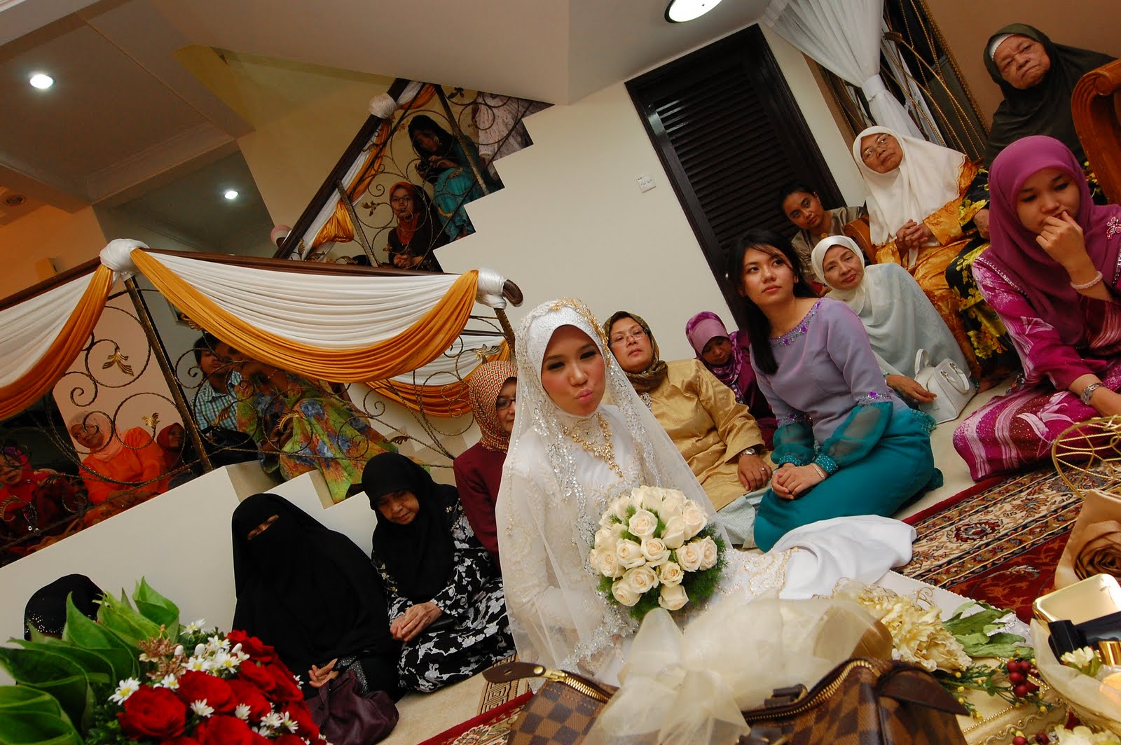 spontaneous: What happen on my Nikah day...
