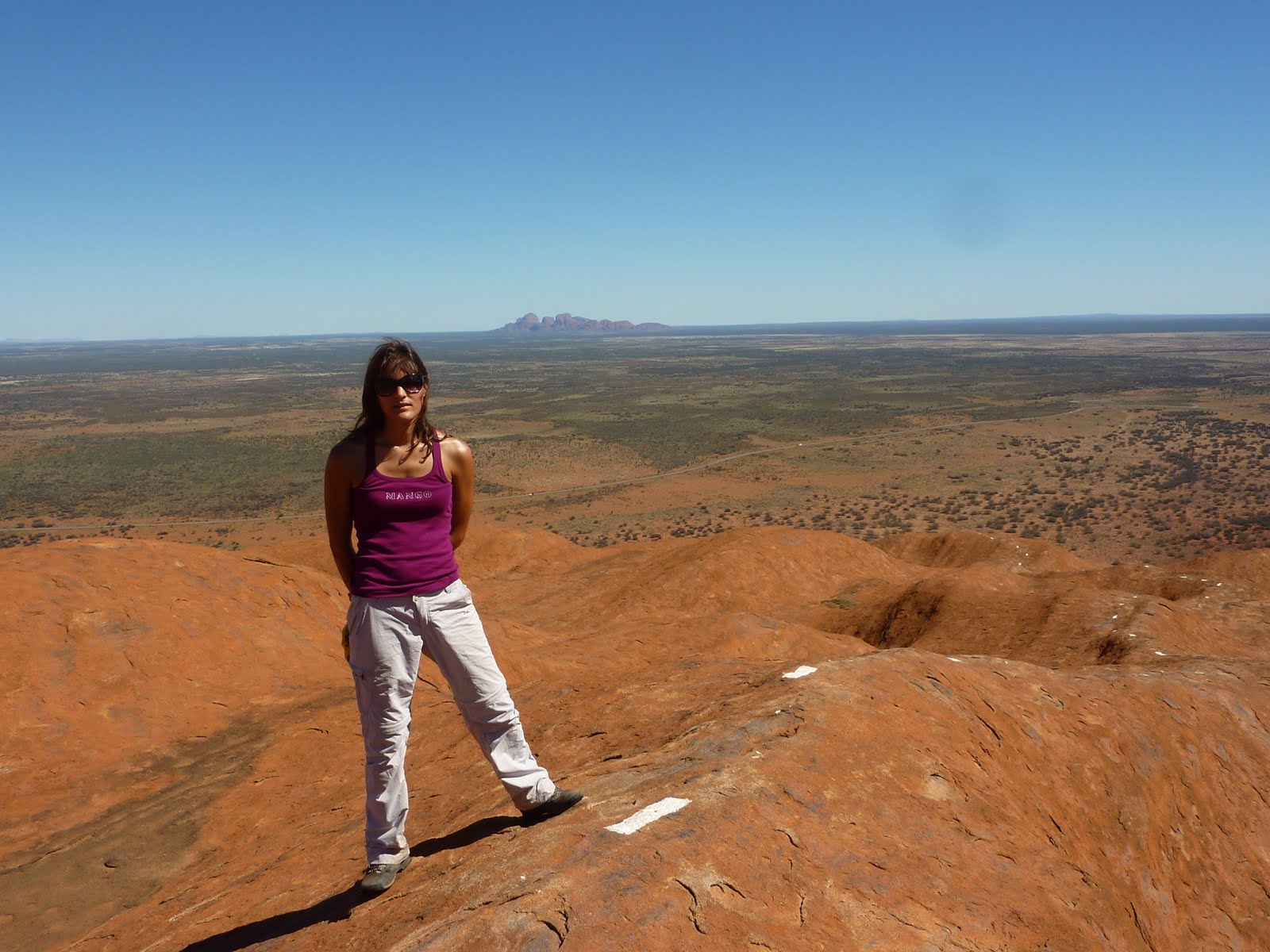 2 canguros por Australia: ULURU, LA ROCA SAGRADA