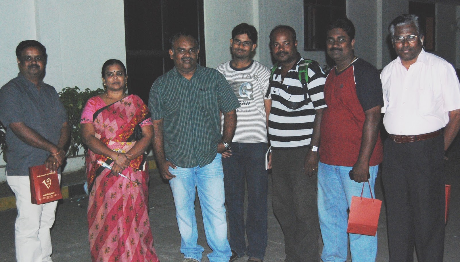 என் ஓட்டைப்பையிலிருந்து சில சில்லறைகள்...