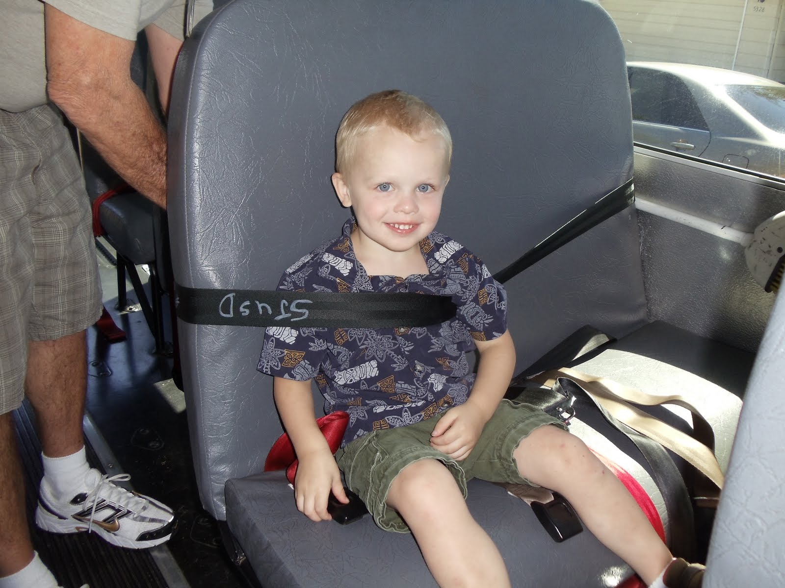 Bree's Chaos: Max's 1st Day of Preschool & 1st Ride on the School Bus!