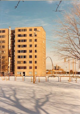 DAVID HARRILL: Darst Webbe