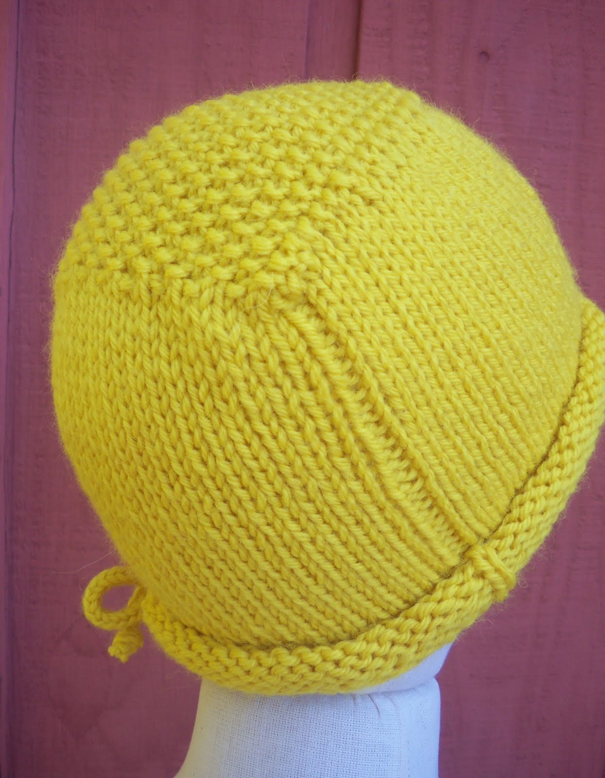 tangled...: june's square hat...