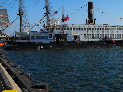 USS DOLPHIN - AGSS 555