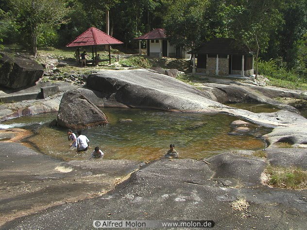 Langkawi Island: SEVEN WELLS (Telaga Tujuh)