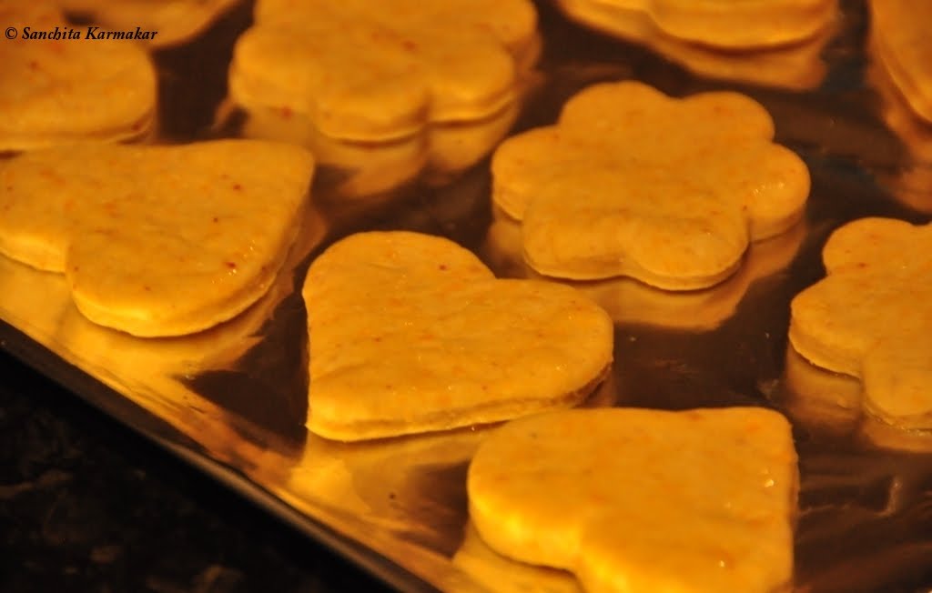 Nutty Cook: Cheddar Cookies