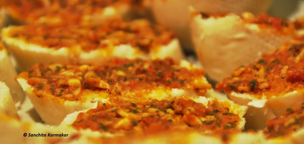 Nutty Cook: Hot Canapés