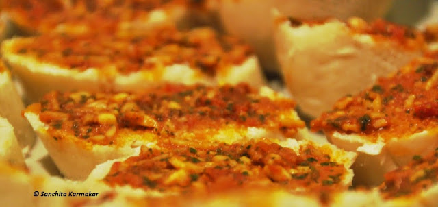 Nutty Cook: Hot Canapés