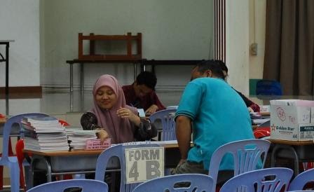 pbksmpihm: Perjumpaan Ibubapa Dewan Serbaguna SMPIHM 21 November 2009