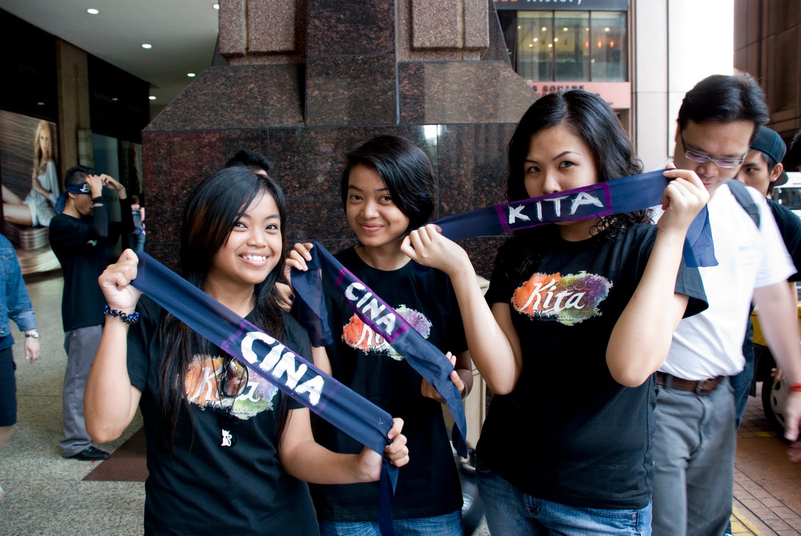 Strings of Memories: KITA The Musical Flash Mob