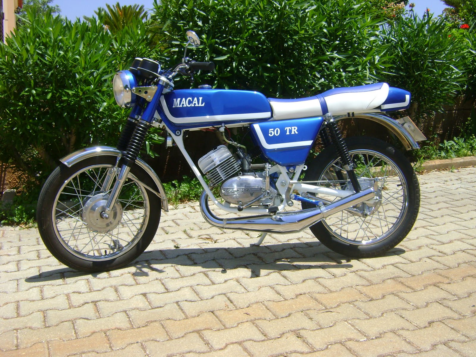 PAÇO BRANCO - Clube de Amigos de Ciclomotores Antigos