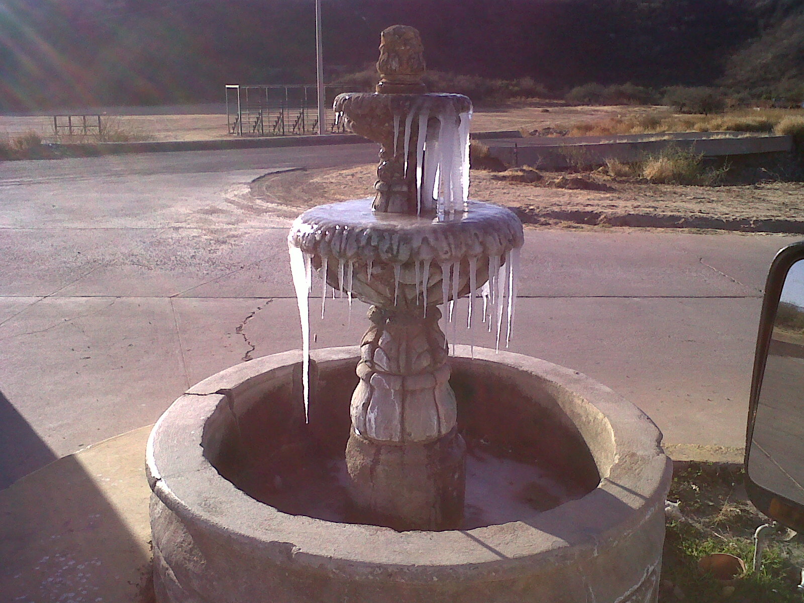 EL CUENTO DE LA HISTORIA: Asi nos encontramos en el Refri