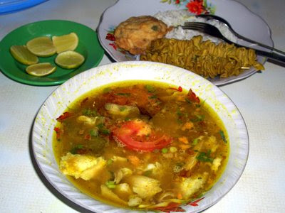 Jajanan Margonda: Soto Gebrak