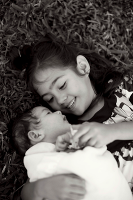 Pics and Kicks: Tanuvasa Family: Laie Family Portraits.