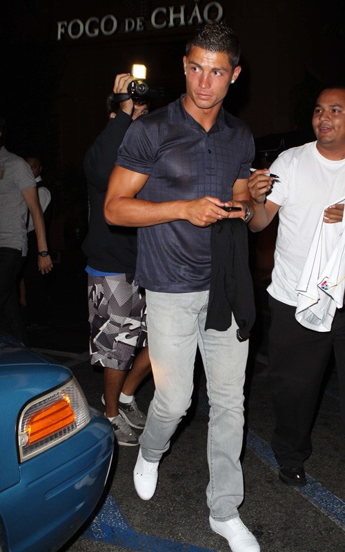 IN MY BRAIN: CHRISTIANO RONALDO'S NIGHT OUT...WHERE?