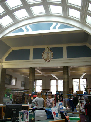UK Library Adventures: Dunfermline Carnegie Library--July 20, 2010
