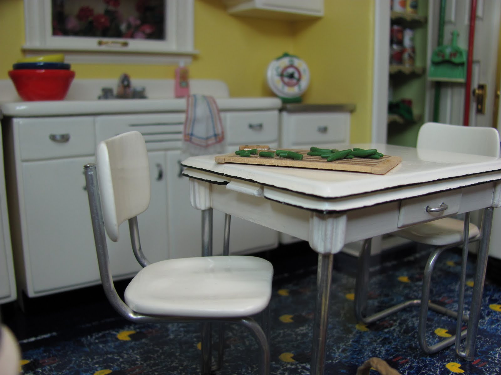 Dollhouse Miniature Furniture - Tutorials | 1 inch minis: 2009