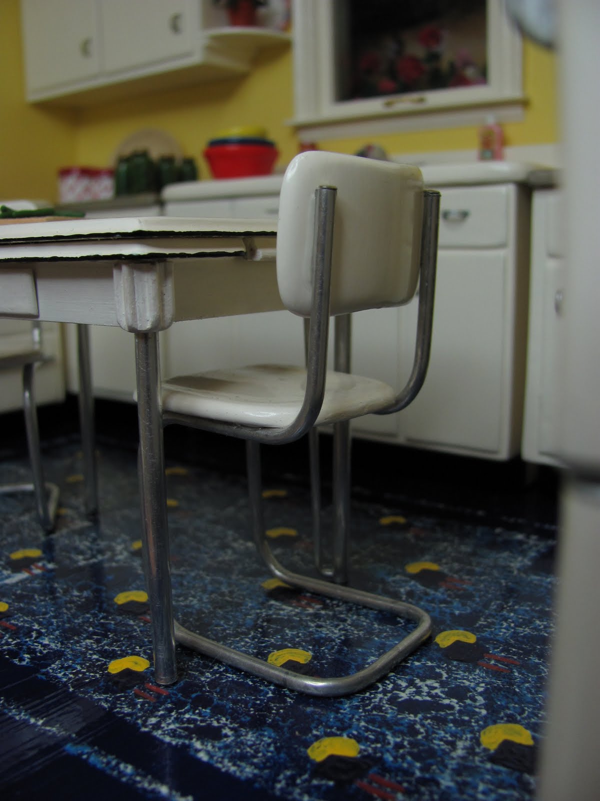 Dollhouse Miniature Furniture - Tutorials | 1 inch minis: 2009