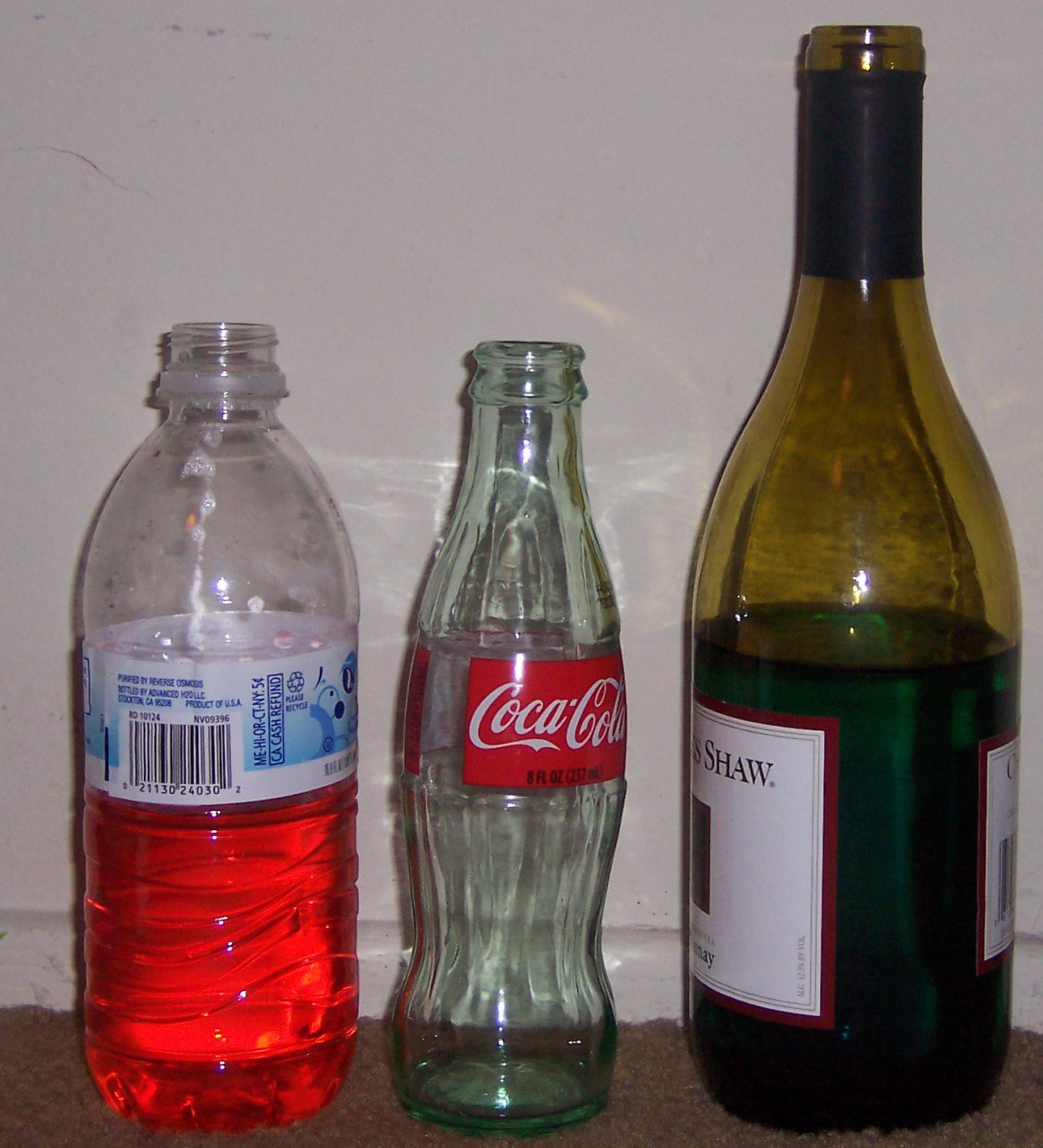 Raising mad scientists: Musical bottles