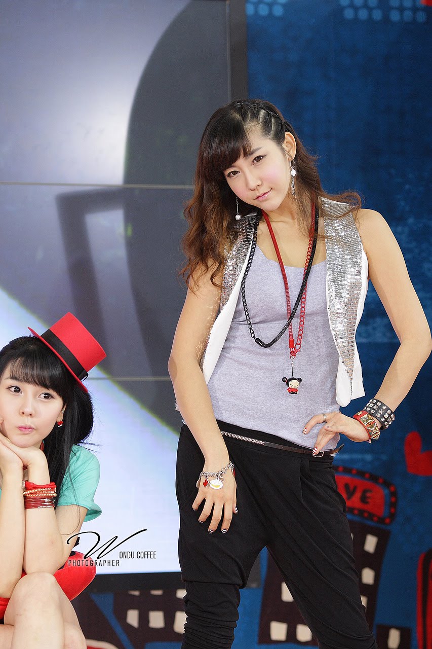 Cute Korean Gallery: Gu Ji Sung at Seoul Character & Licensing Fair 2009