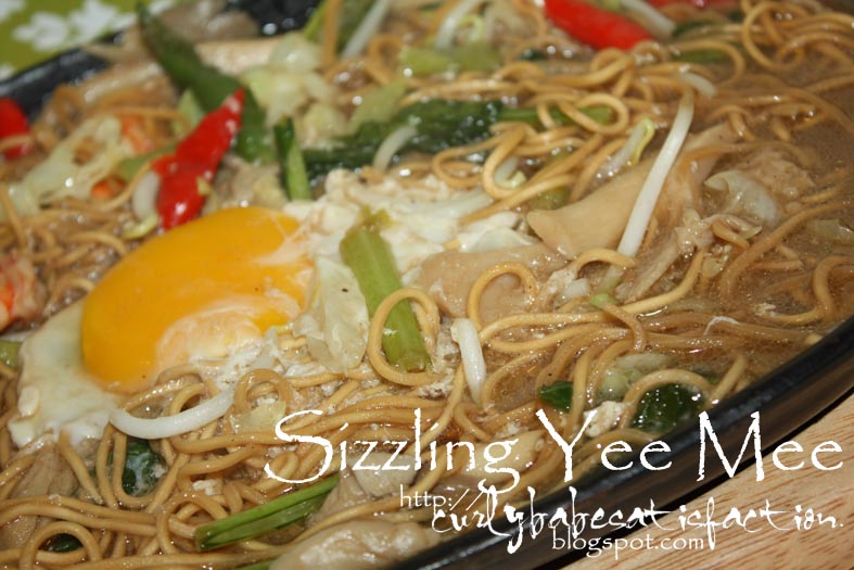 Curlybabe's Satisfaction: Sizzling Yee Mee