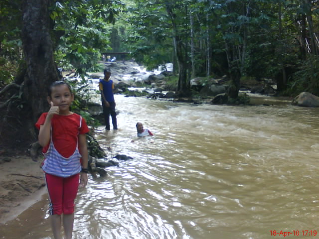 @LoNG TT: SANTAI DI JERAM GADING RESORT JELEBU N9
