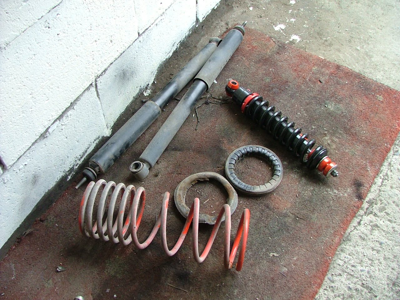 Garage Hachi: more low weekend!