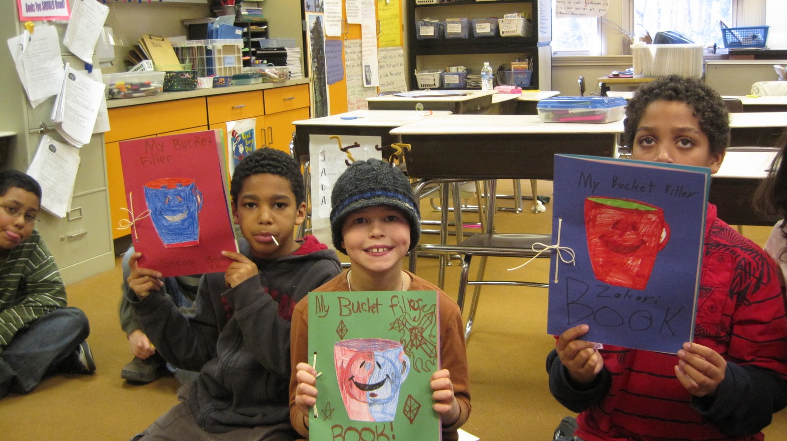 Room 229 - 4th Grade BLOG: 4th Graders are Bucket Fillers!