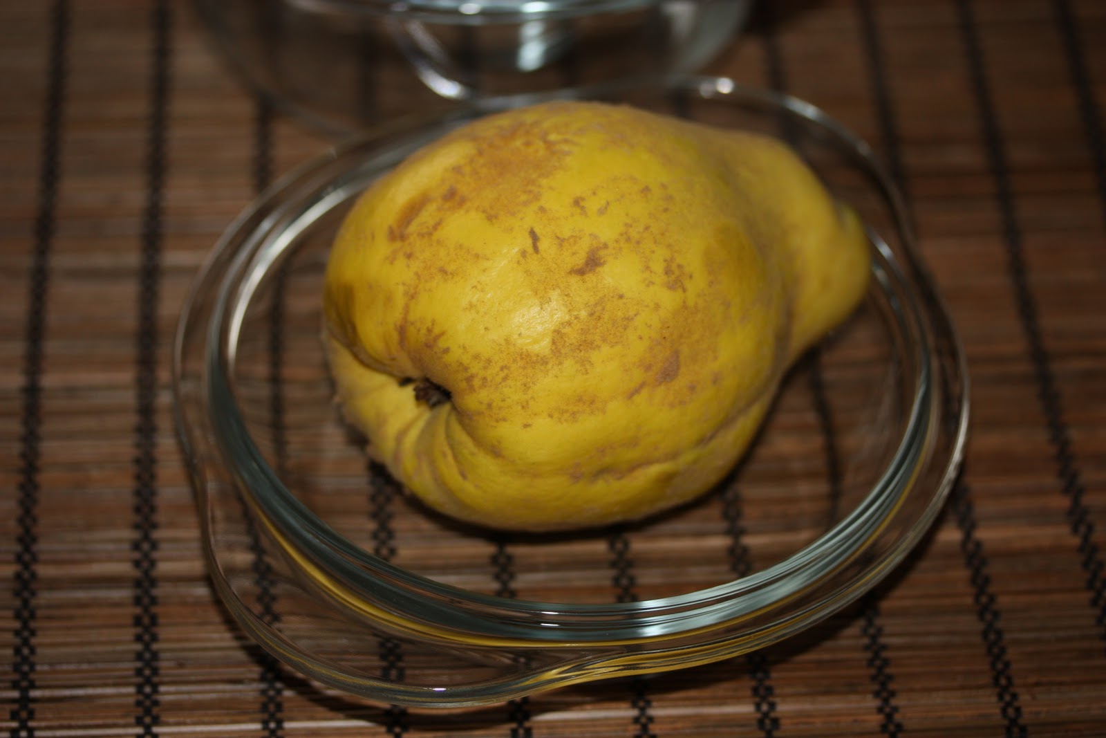 Gutuie coapta :: Bunatati de la Oana