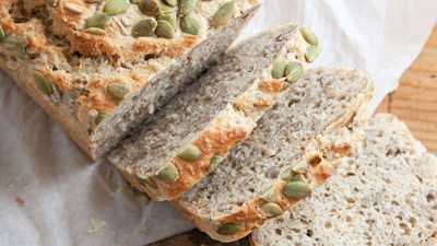 The Girl Shed: Homemade Vogels bread